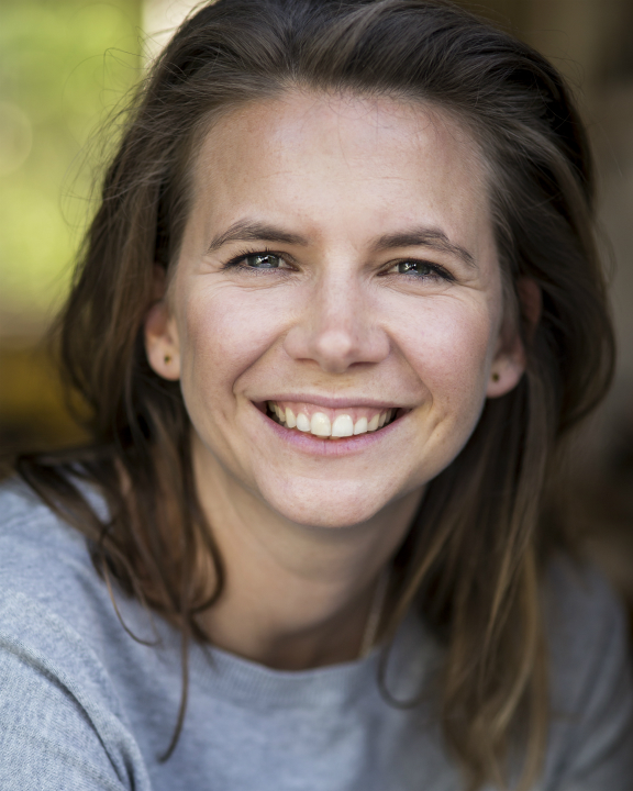 Elizabeth Thomson - Auckland Actors