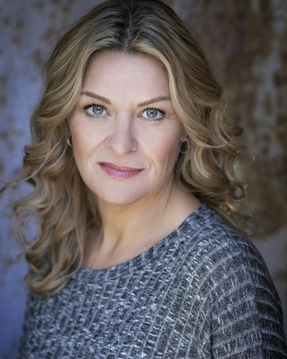 Roz Turnbull - Auckland Actors